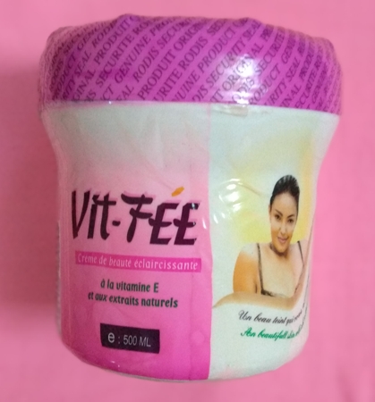 Crème de beauté éclaircissant VIT-FEE à la vitamine E et aux extraits ...